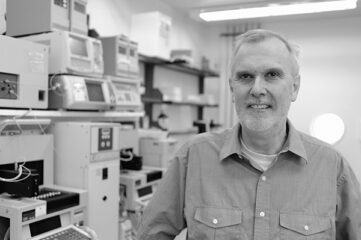 In Gedenken an Prof. Geoffrey Lee PhD - Department Chemie und Pharmazie